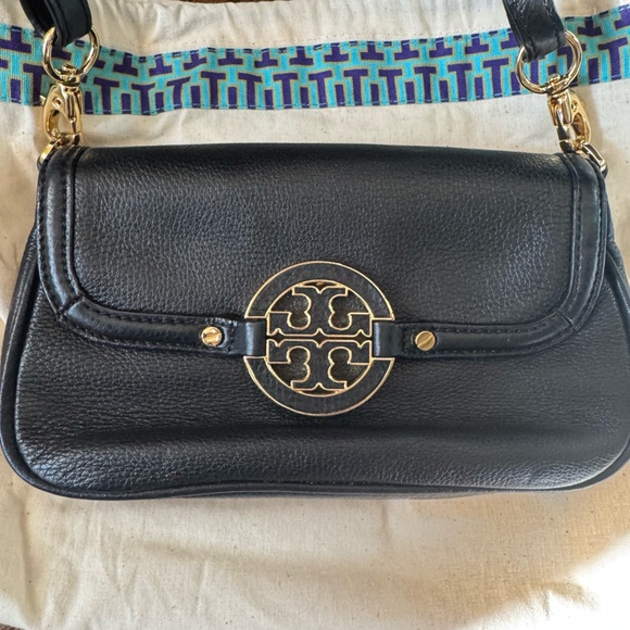 Tory Burch | Bags | Tory Burch Amanda Crossbody Bag | Poshmark